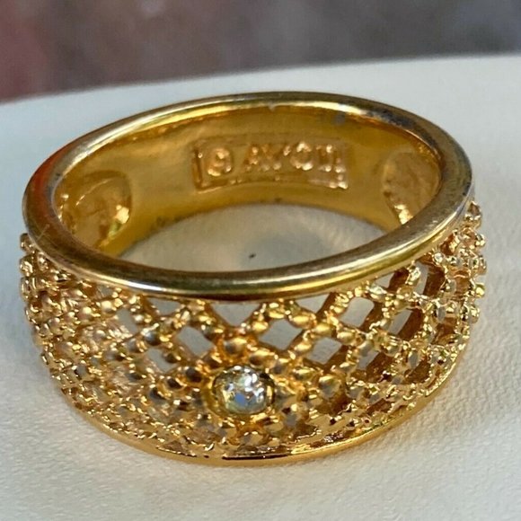 Avon | Jewelry | Vintage Avon Gold Tone Lattice And Diamond Ring | Poshmark
